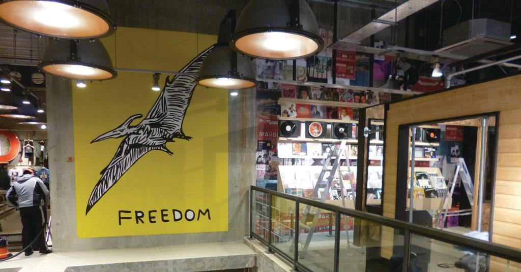 Store gallery: Urban Outfitters Marble Arch store opens with a twist ...