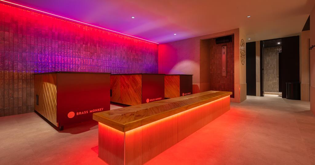 Store gallery: Frasers Group opens flagship Everlast Gym | Retail Week