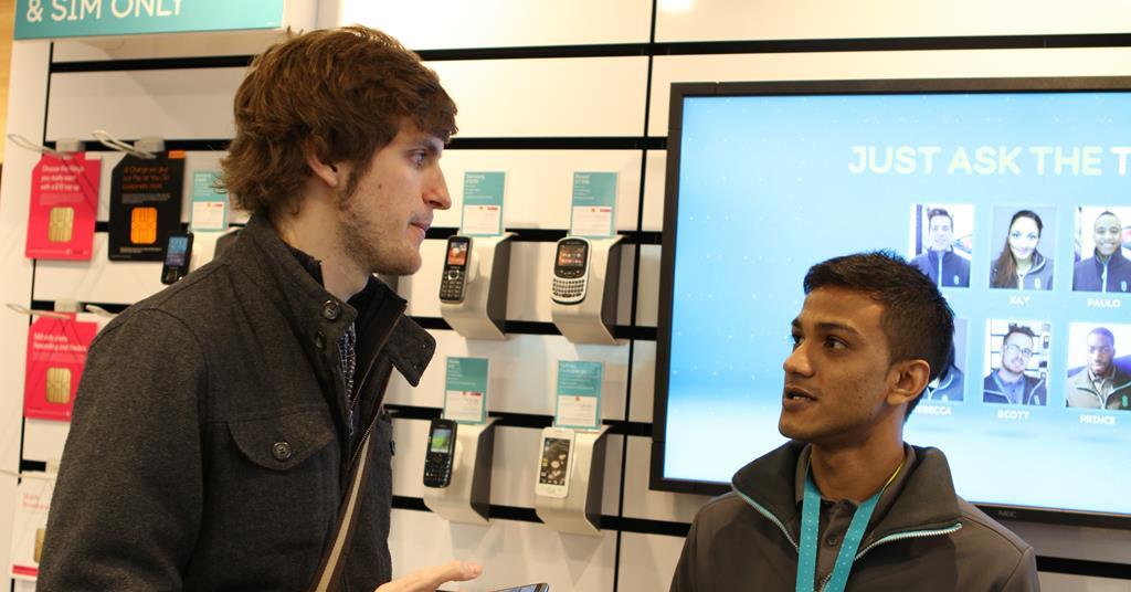 In pictures: EE replaces Orange, T-Mobile and Everything Everywhere ...