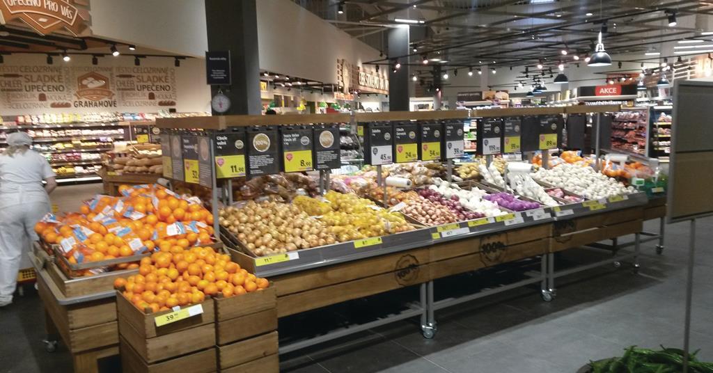 Store gallery: Tesco’s Czech hypermarket as a store development lab ...