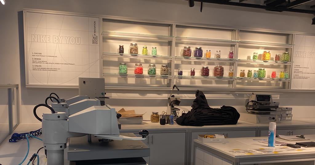 In pictures: New York City's finest flagship stores on Fifth Avenue ...