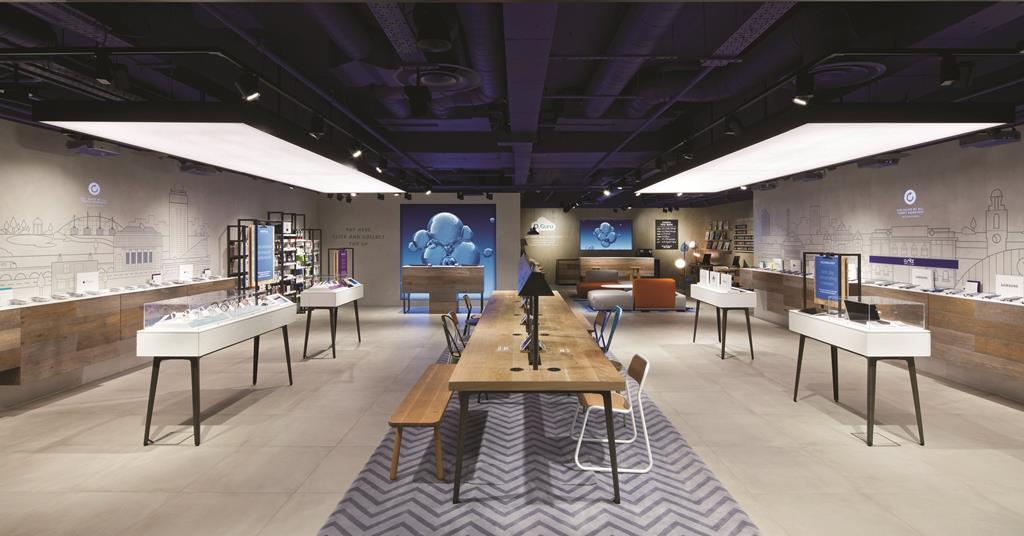 Store gallery: O2's new-look phone store rings in the changes | Gallery ...