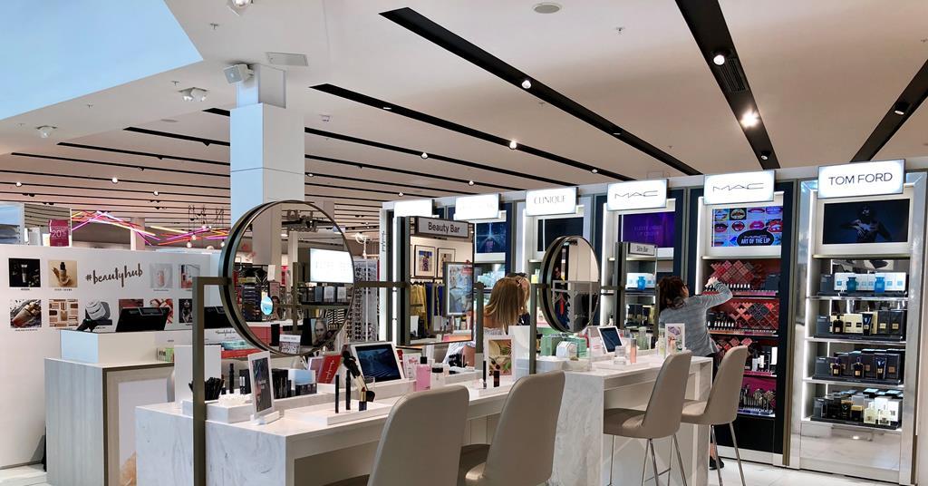 Estée Lauder to axe 2,000 jobs as coronavirus hammers profits | News ...