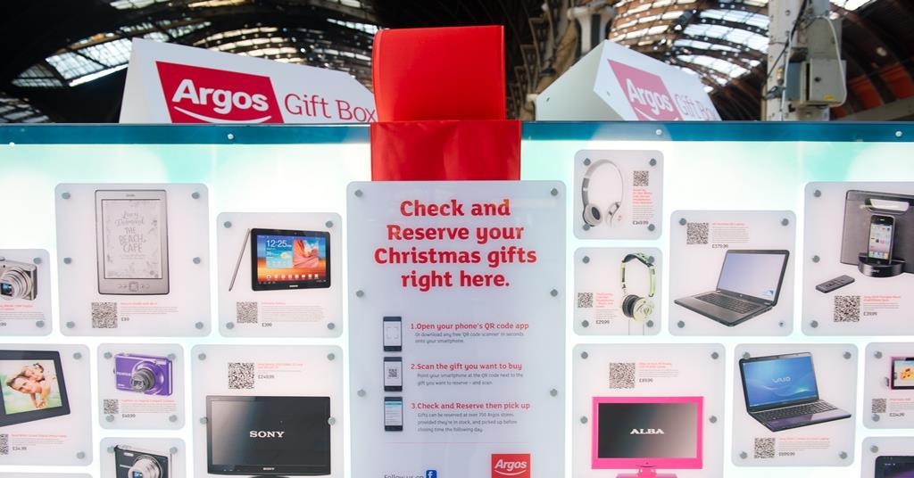 In pictures: Argos Christmas pop up shops in London train stations ...