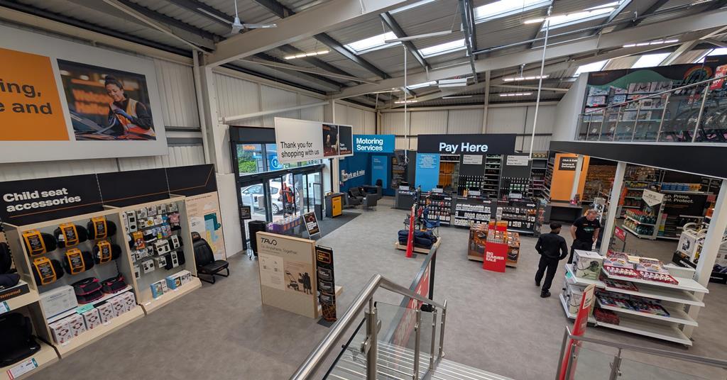 Store gallery: Halfords’ latest new-look store ‘bridges gap’ between ...