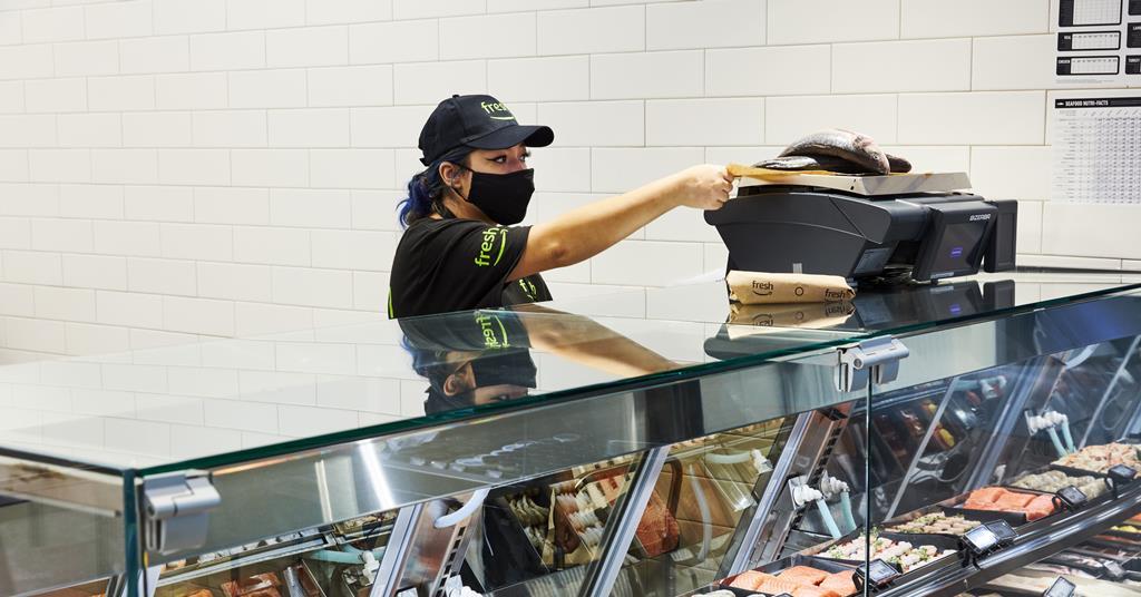 Store gallery: Amazon opens first supermarket in Los Angeles | Gallery ...