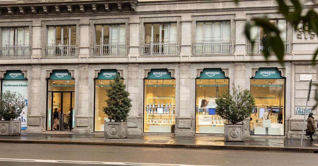 Store gallery: Amazon has opened its first store in Italy focused on ...
