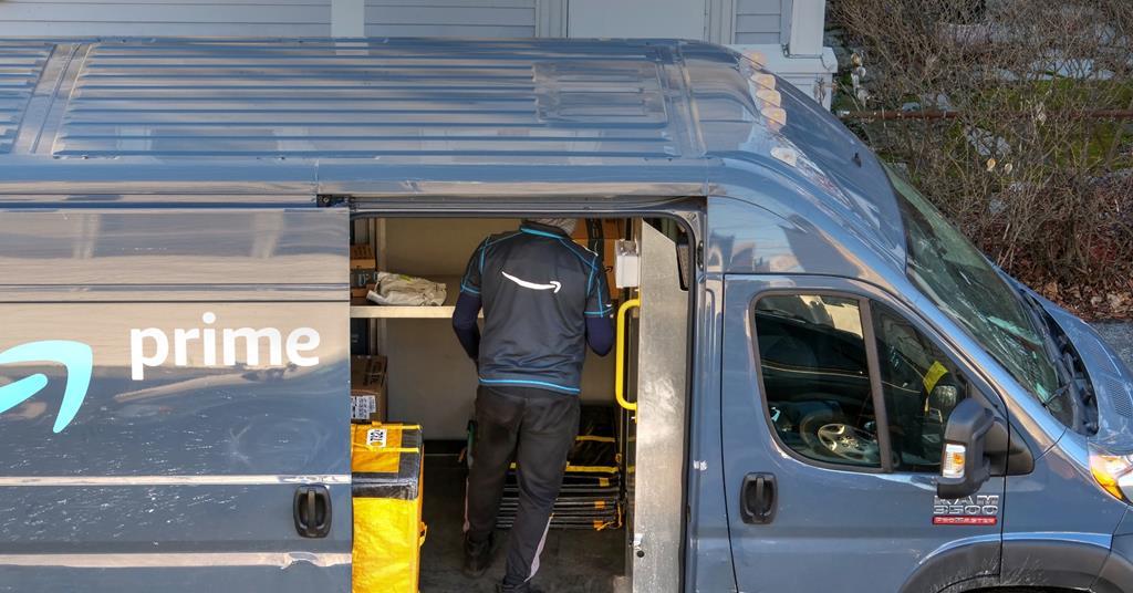 Amazon is to settle a dispute with delivery drivers which could cost ...