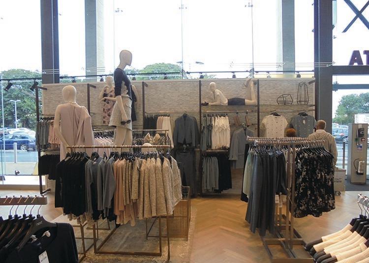 Store gallery: Next's out-of-town offer sets a standard for big-box ...