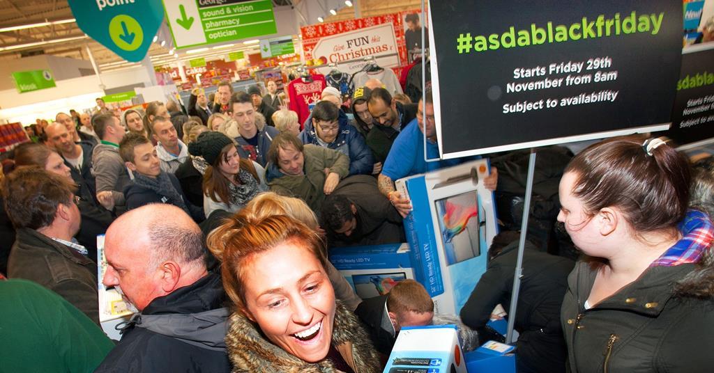 In pictures: Asda's Black Friday promotion draws throngs of bargain ...