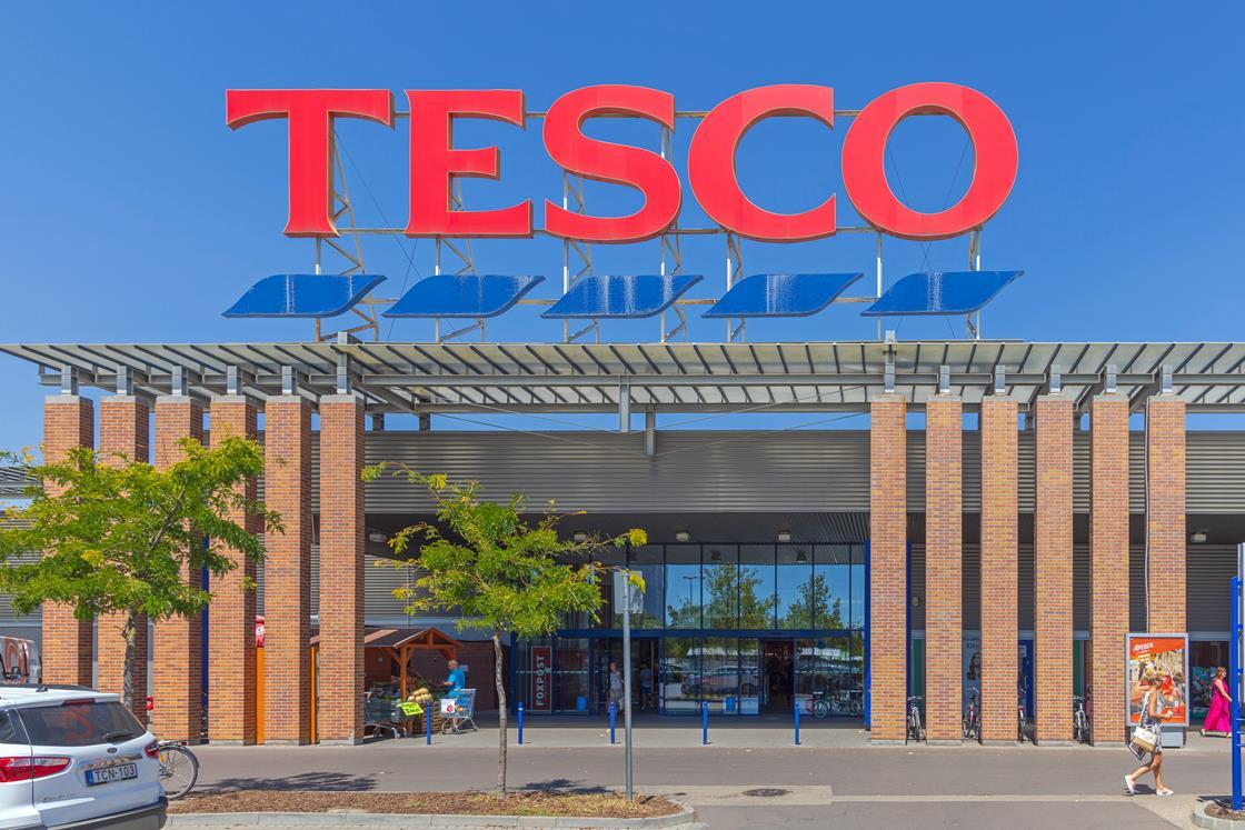 Tesco sees highest market share in a decade as Christmas sales rise ...
