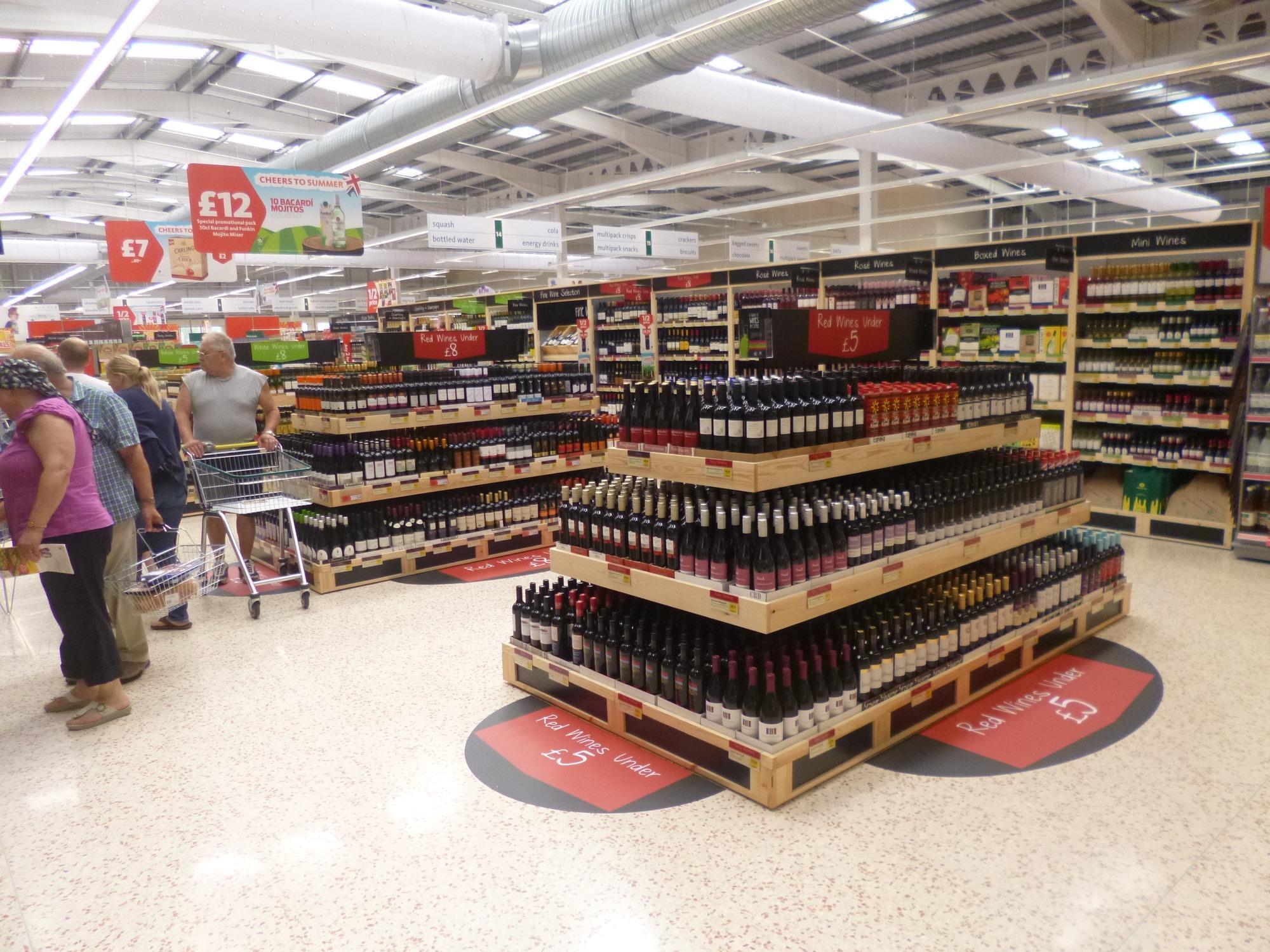 Store gallery: Morrisons revamps Fresh format with new Croydon store ...