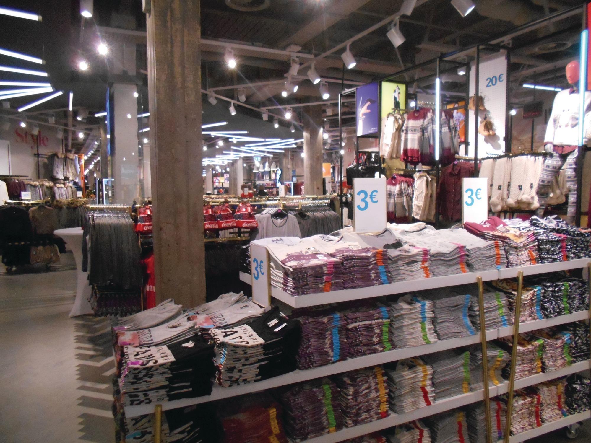 Store gallery: Primark opens second Belgian store in Brussels | Photo ...