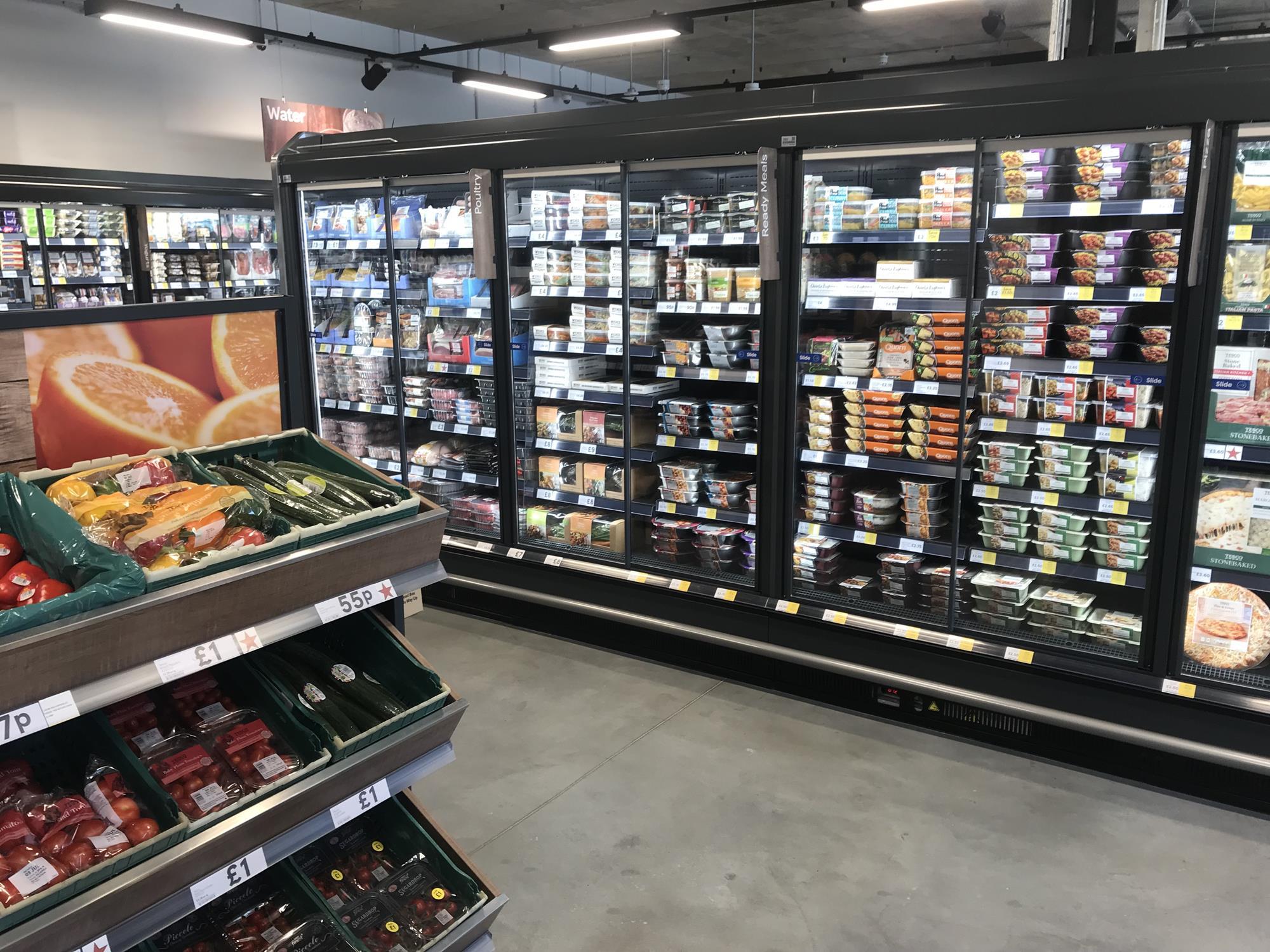 Store gallery: Inside Tesco's first cashless shop | Photo gallery ...