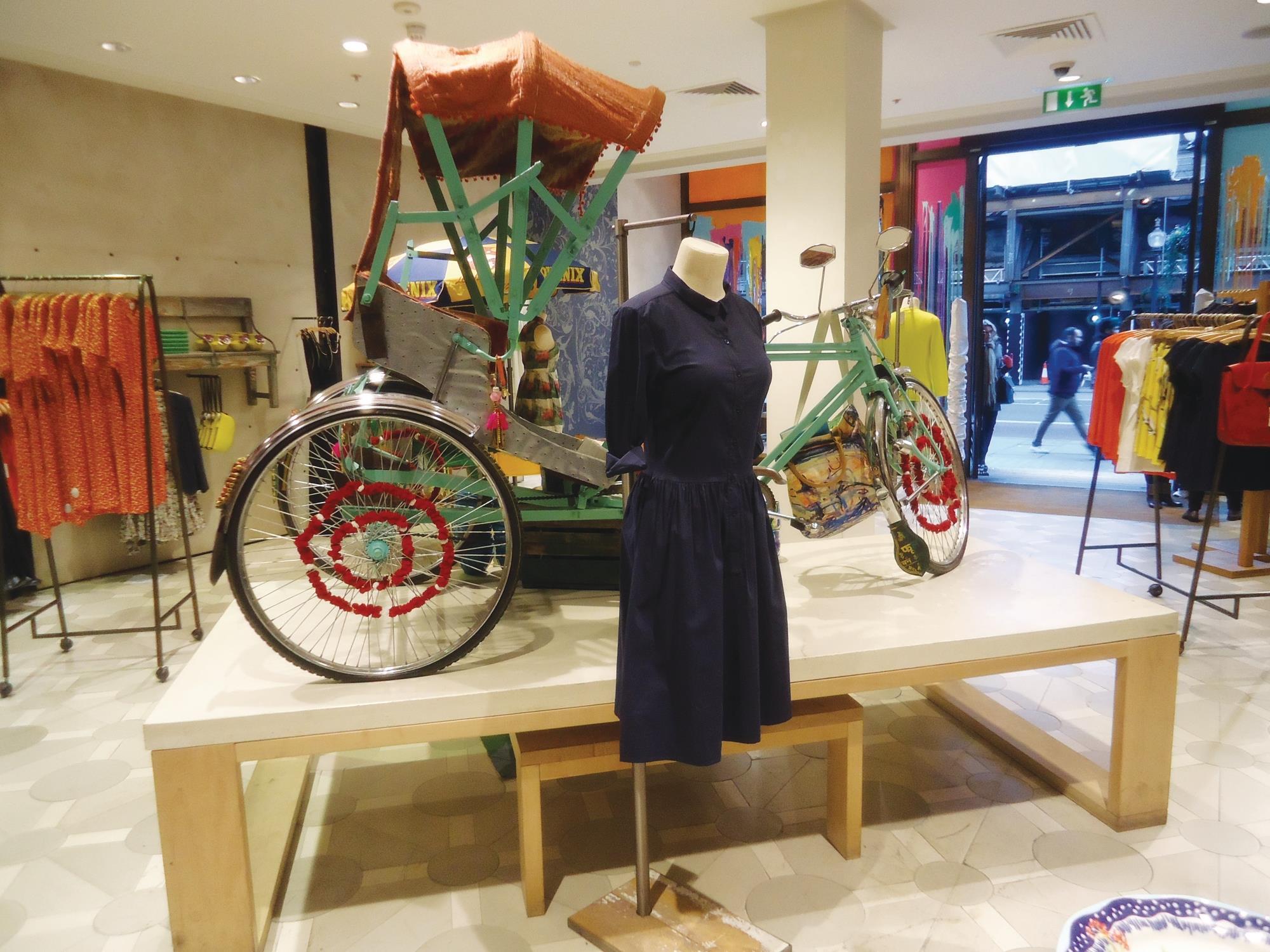 What are 2012's visual merchandising trends? | Photo gallery | Retail Week
