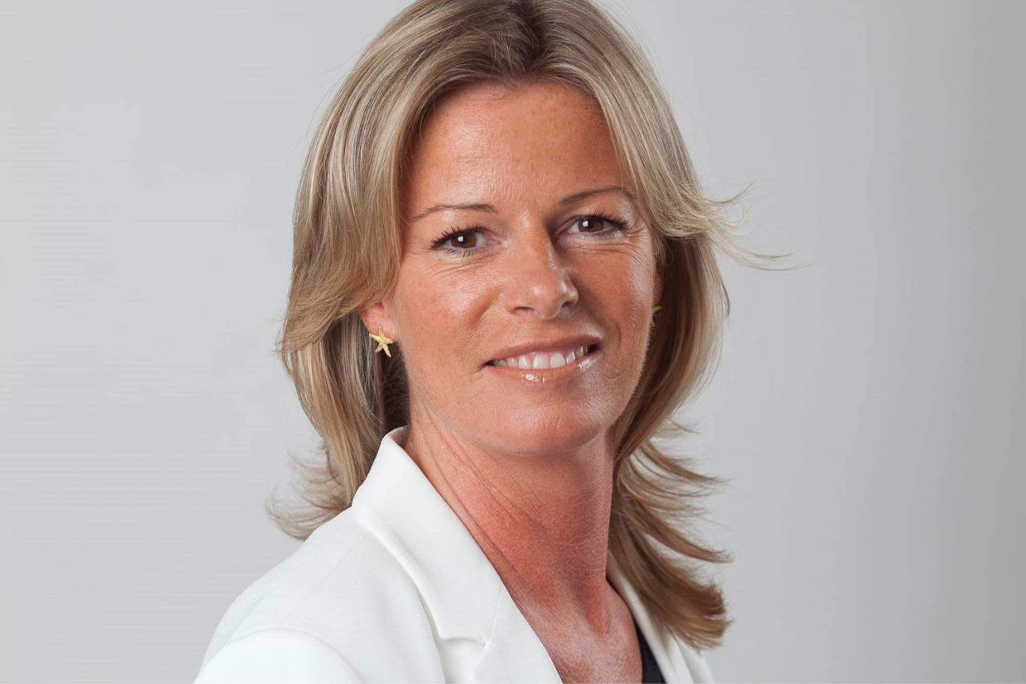 Lucy Harris's Instagram, Twitter & Facebook on IDCrawl