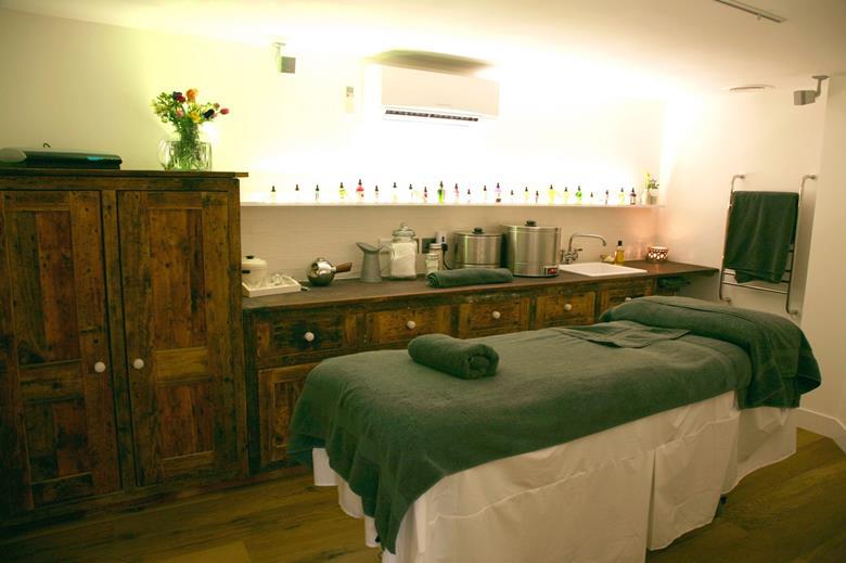 Lush launches first of six in-store spas as profits skyrocket 89% ...